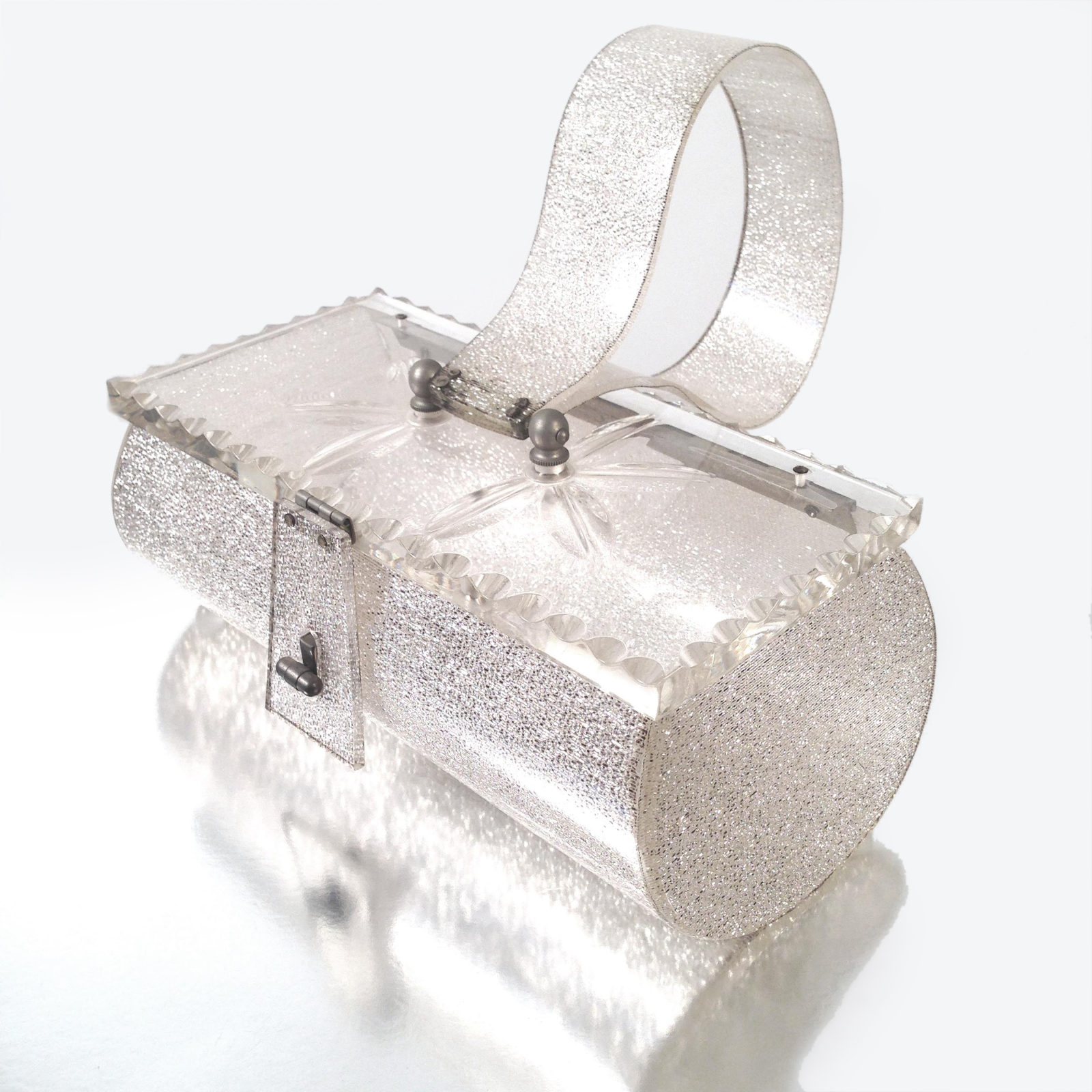 Class Is In Session: Lucite 101 - Momentum Vintage